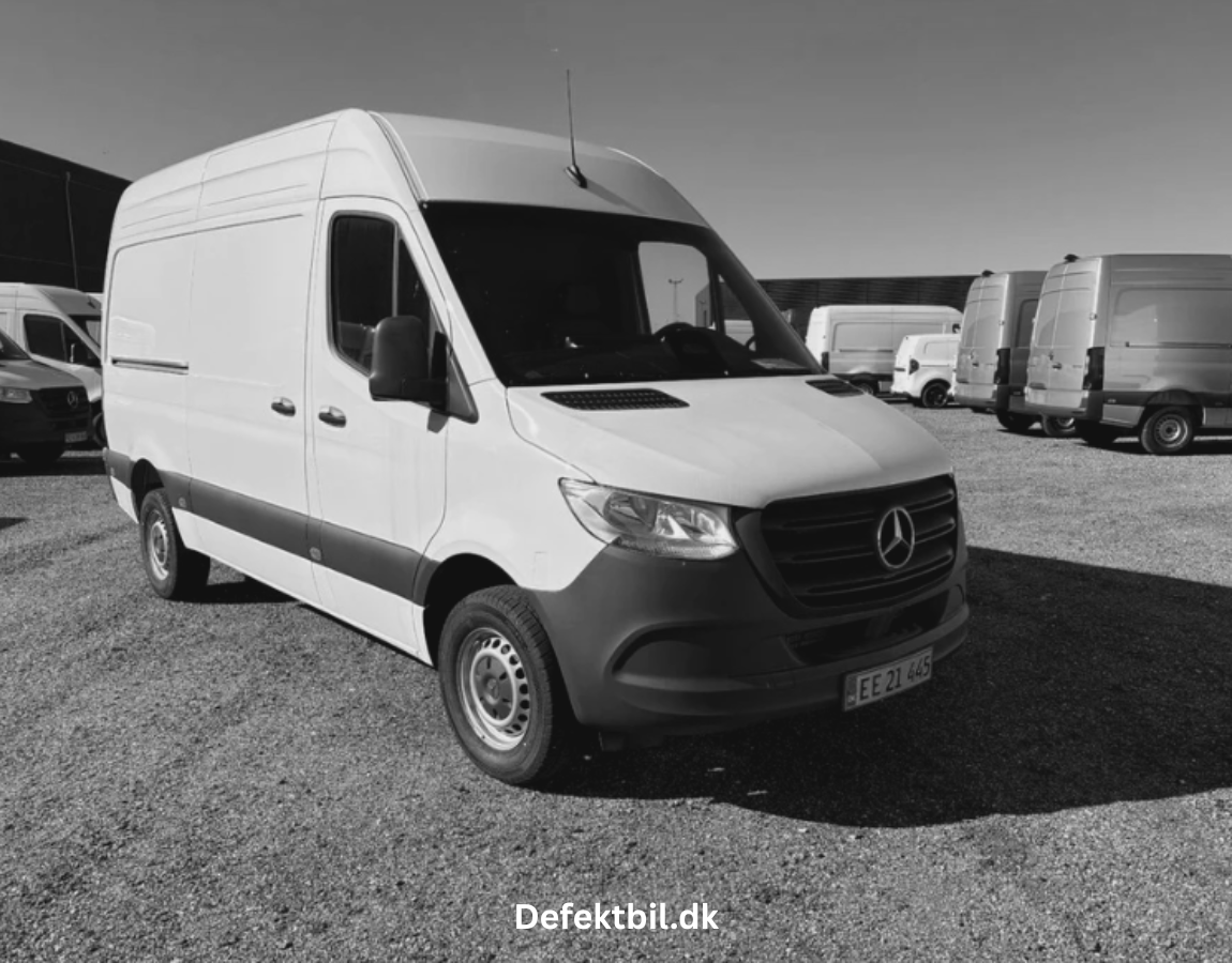 Sælg din defekt varevogn hurtigt og nemt | Få et godt tilbud i dag